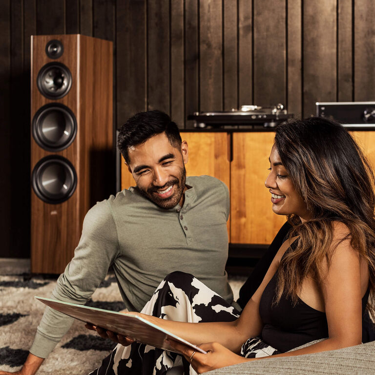 Reserve R700 - Premium Large Floor-Standing Tower Speaker | Denon ...