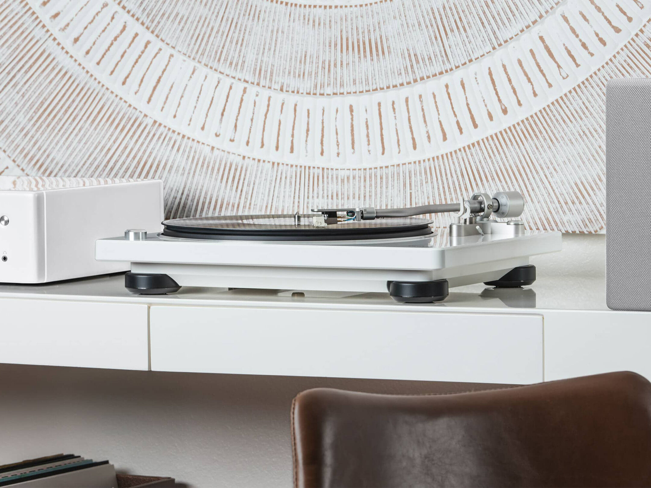 DP-400 - Premium belt-driven Hi-Fi Turntable | Denon - United States